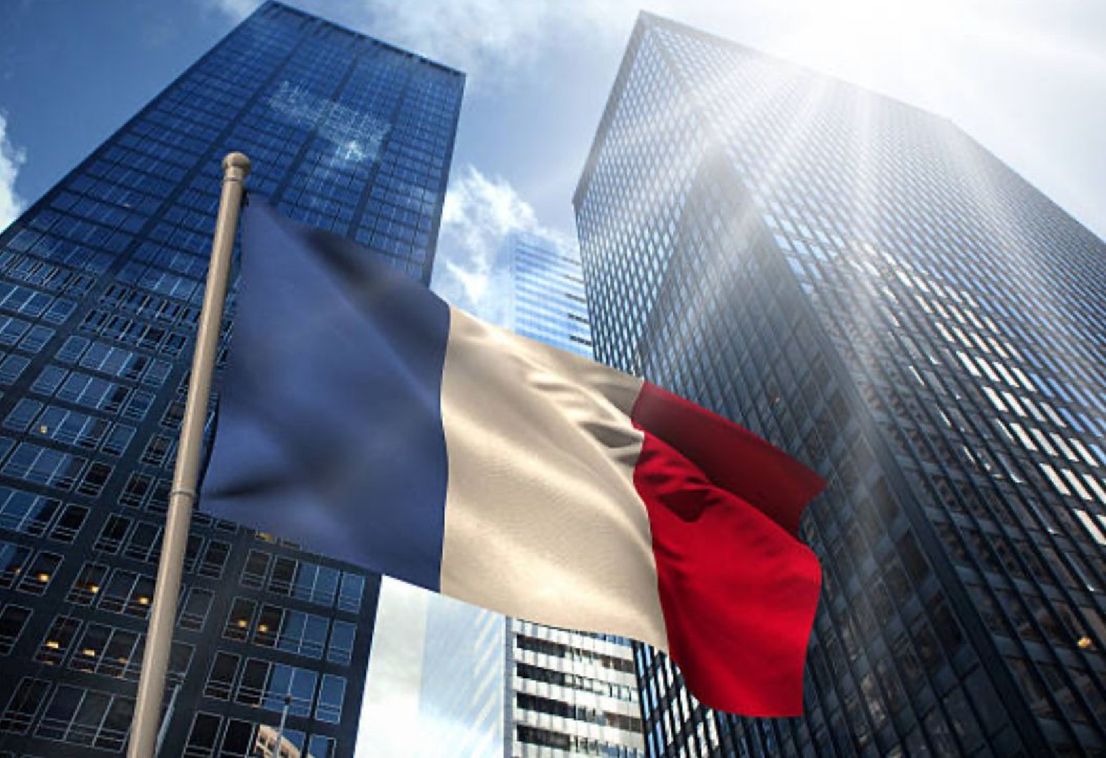 Французский политик Филиппо призвал «покончить с ЕС из за антироссийской политики Радио 1